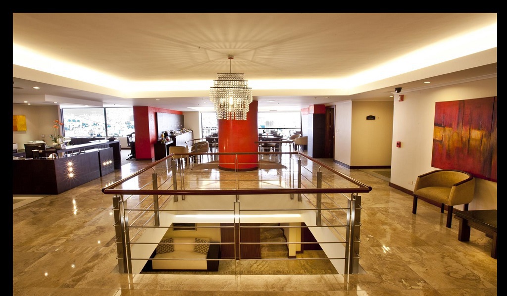 Swiss Executive Club Lounge - Swissotel Quito